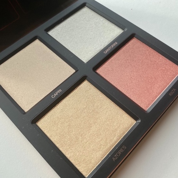 Best in Makeup Posh Party on Poshmark